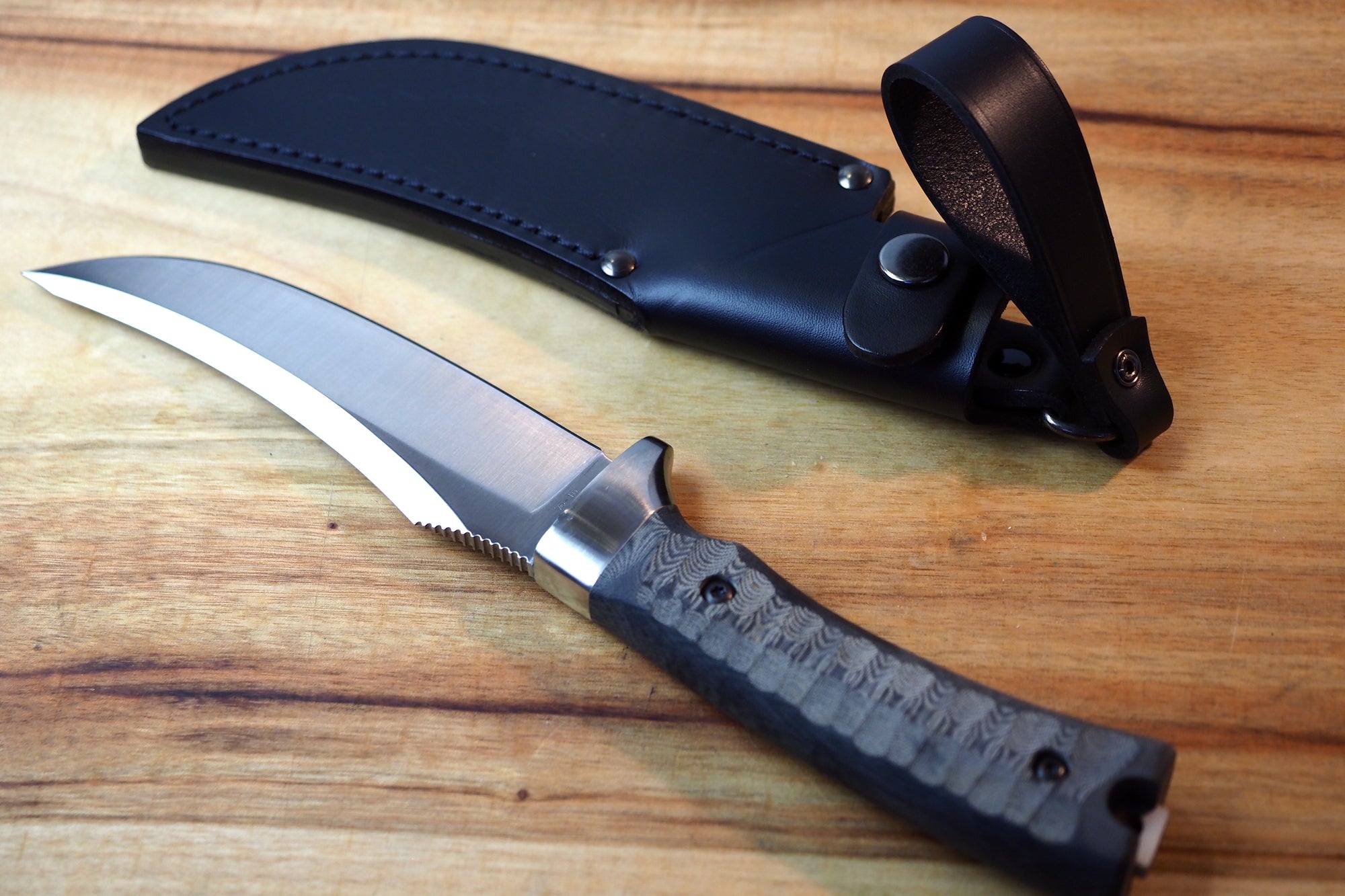Outdoor Knife - ALLIGATOR Fixed VG10 Steel with Micarta Handle (Leathe ...